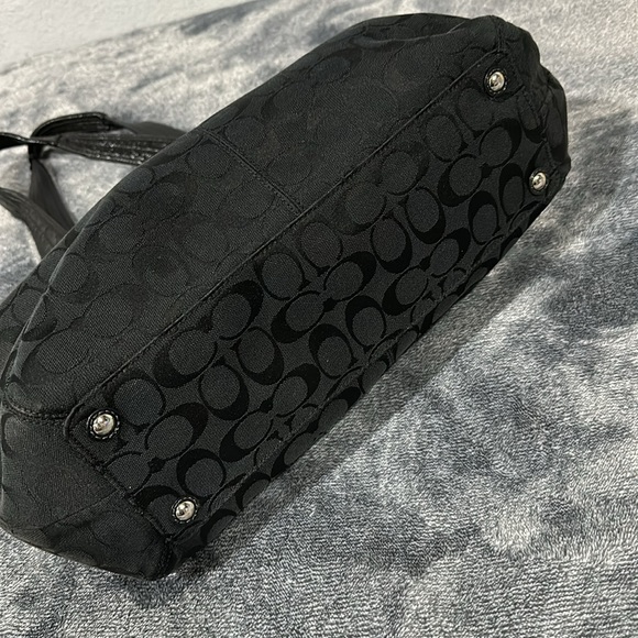 Coach | Bags | Coach Soho Medium Shouldertote Bag Coach Logo In Black | Poshmark